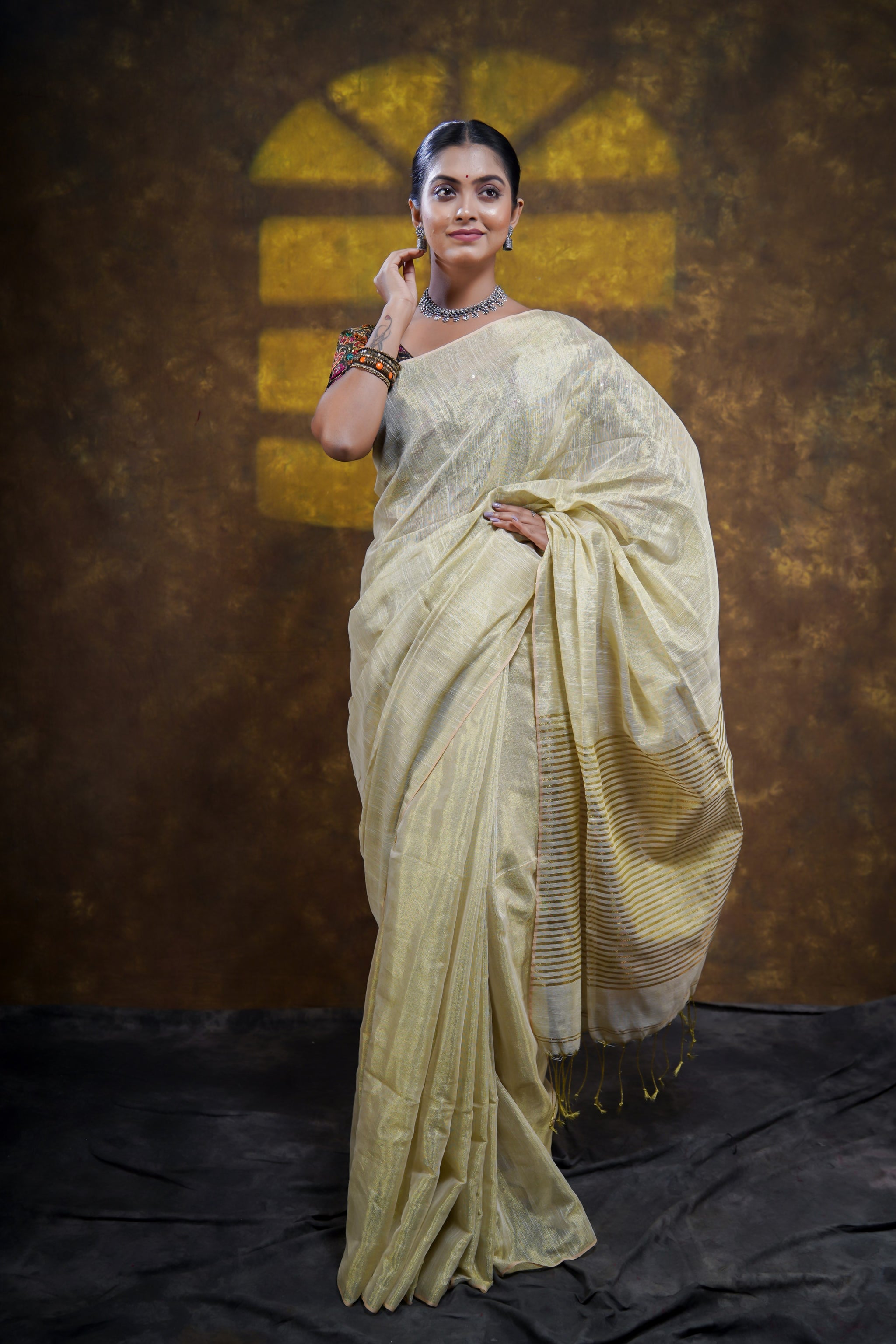Ivory Dual Tone Pure Tissue Linen Saree with blouse piece